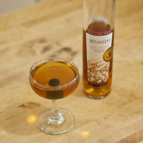 Sukkah Hill Spirits: Besamim Cocktail | Home Bar Girl